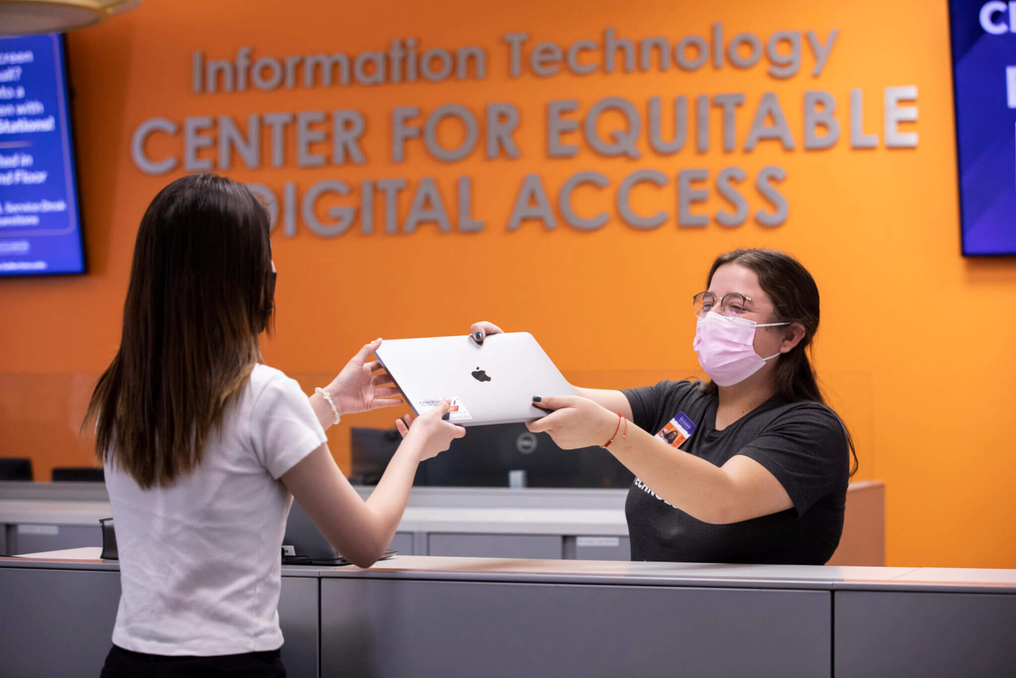 Genesis Bank Helps Titans Reach Higher | CSUF News