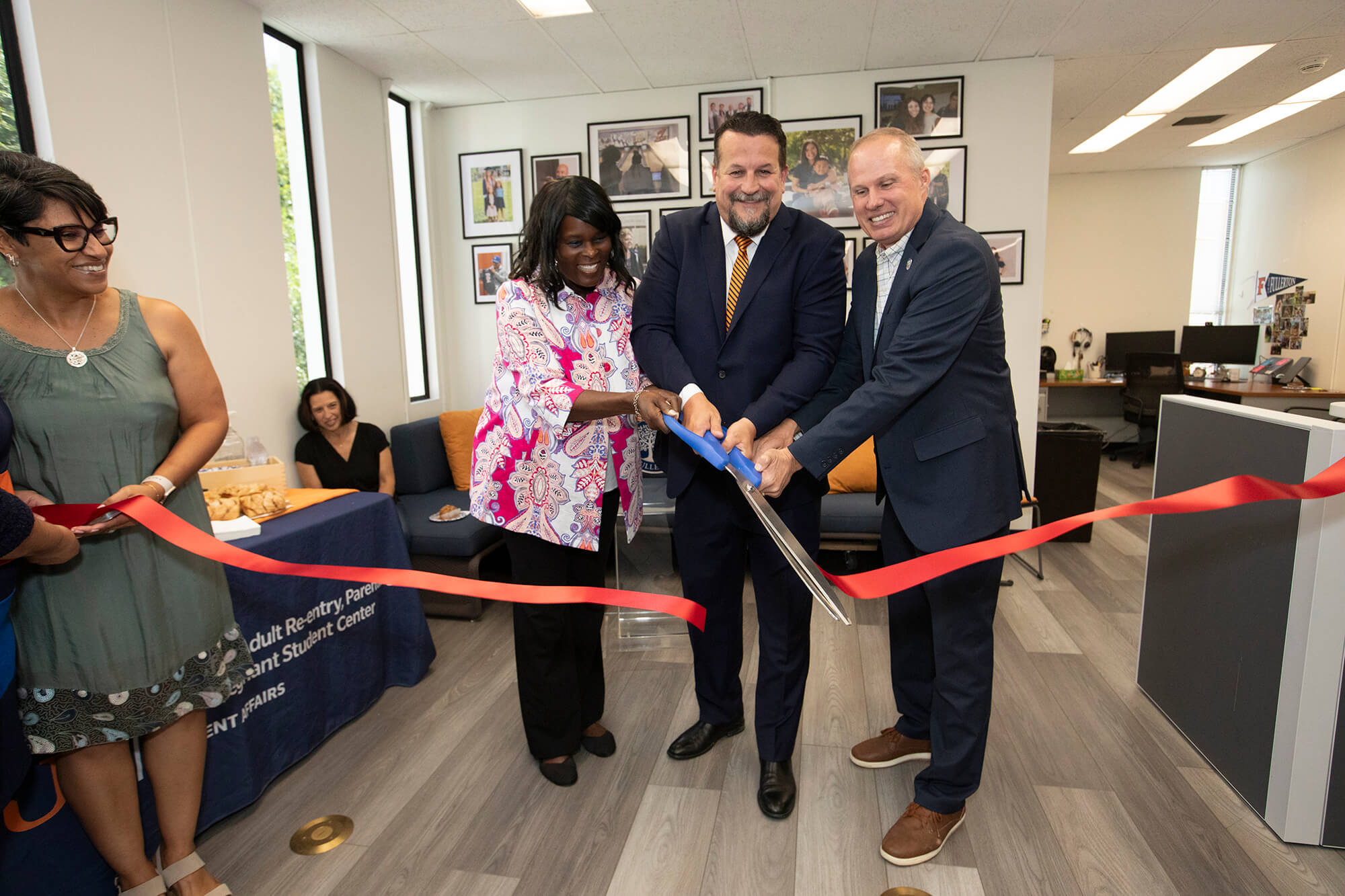 Transfer Adult Re-entry Parenting and Pregnant Student Center Unveils ...