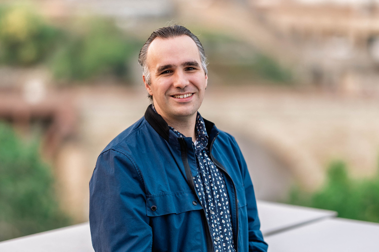 Economics Faculty Member Leads the Way in AI-Focused Curriculum and ...
